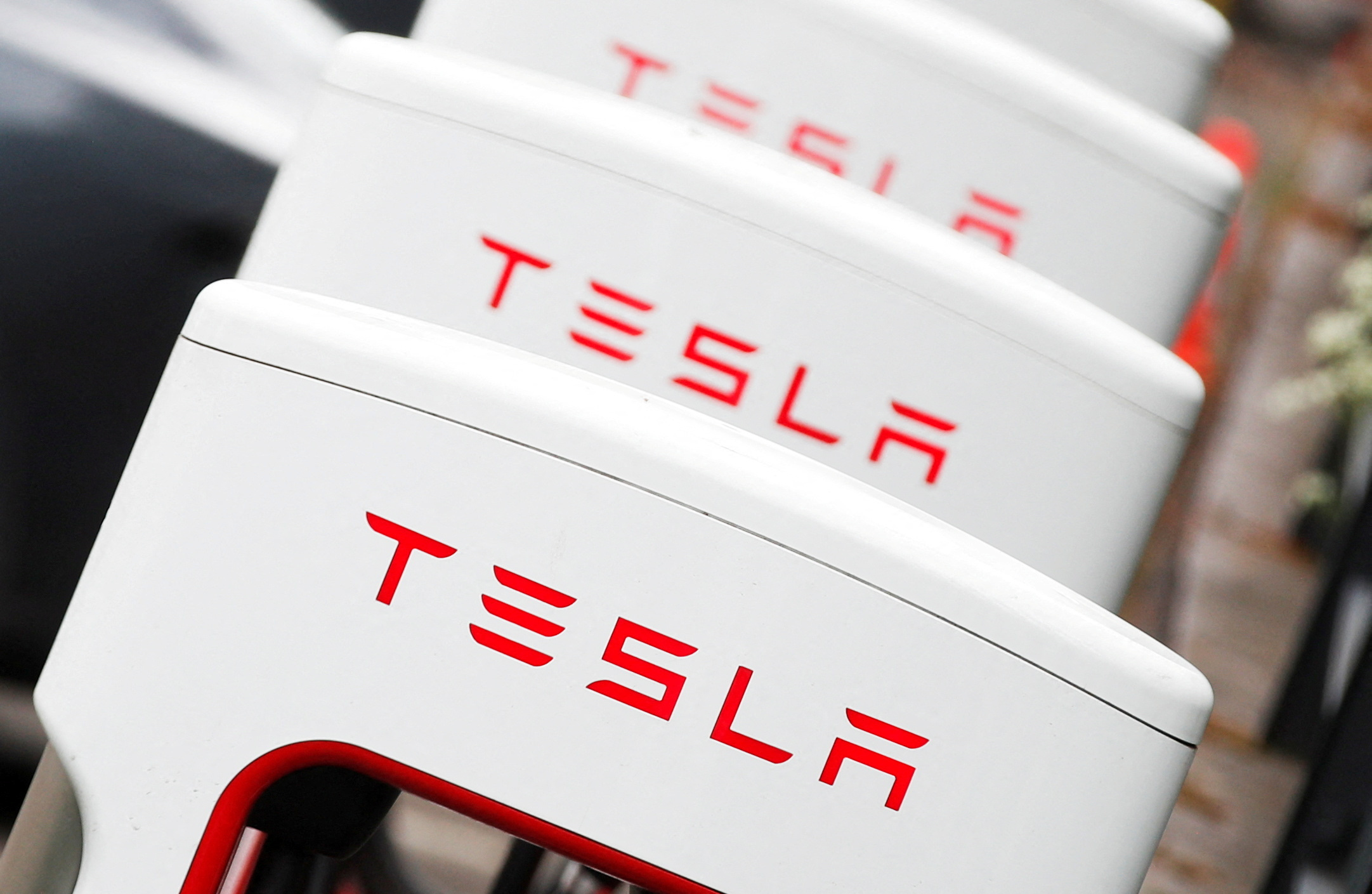 Tesla's lawsuit against China's firm over tech secret infringement ...