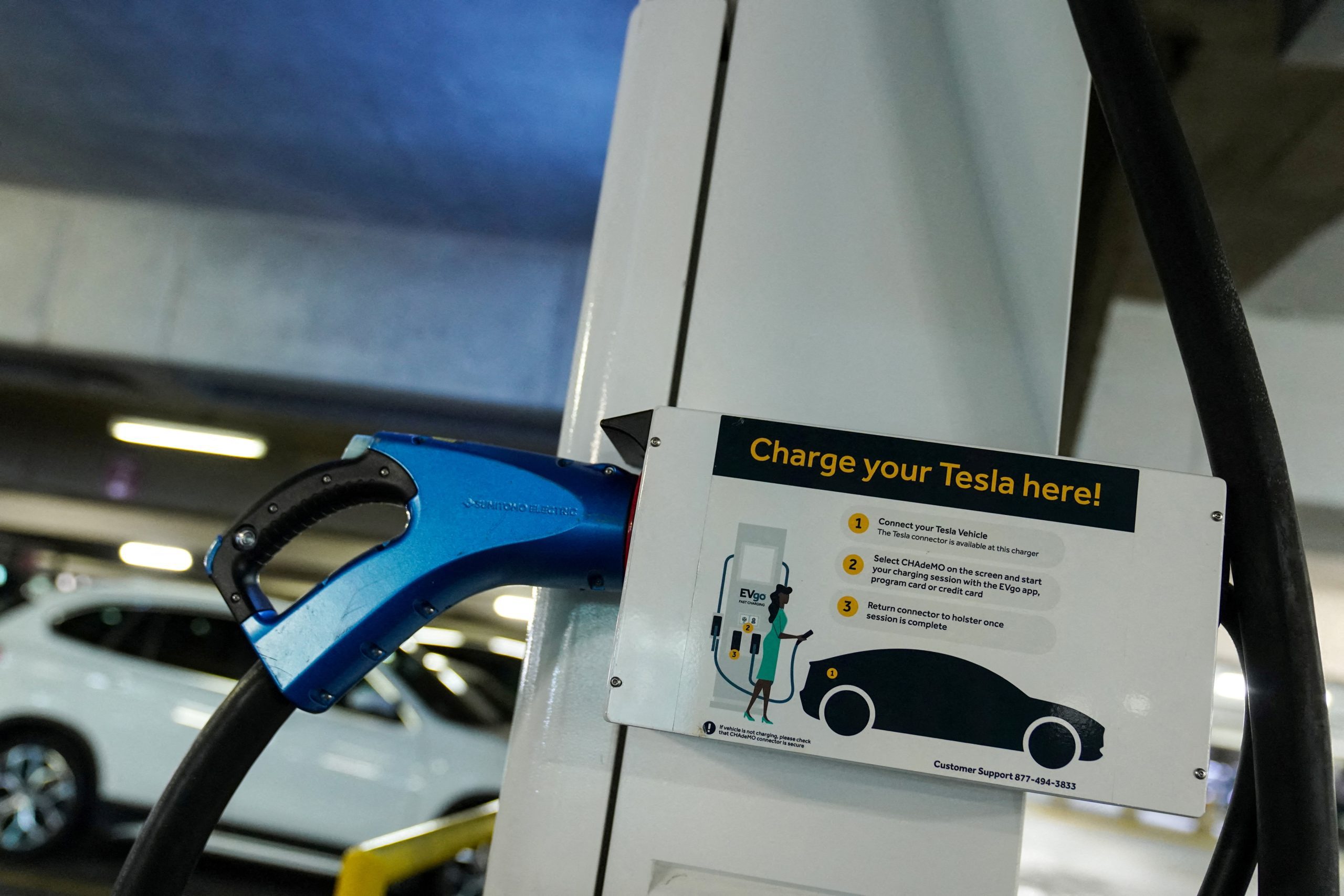 US awards nearly $150 million to repair, replace EV charging stations ...