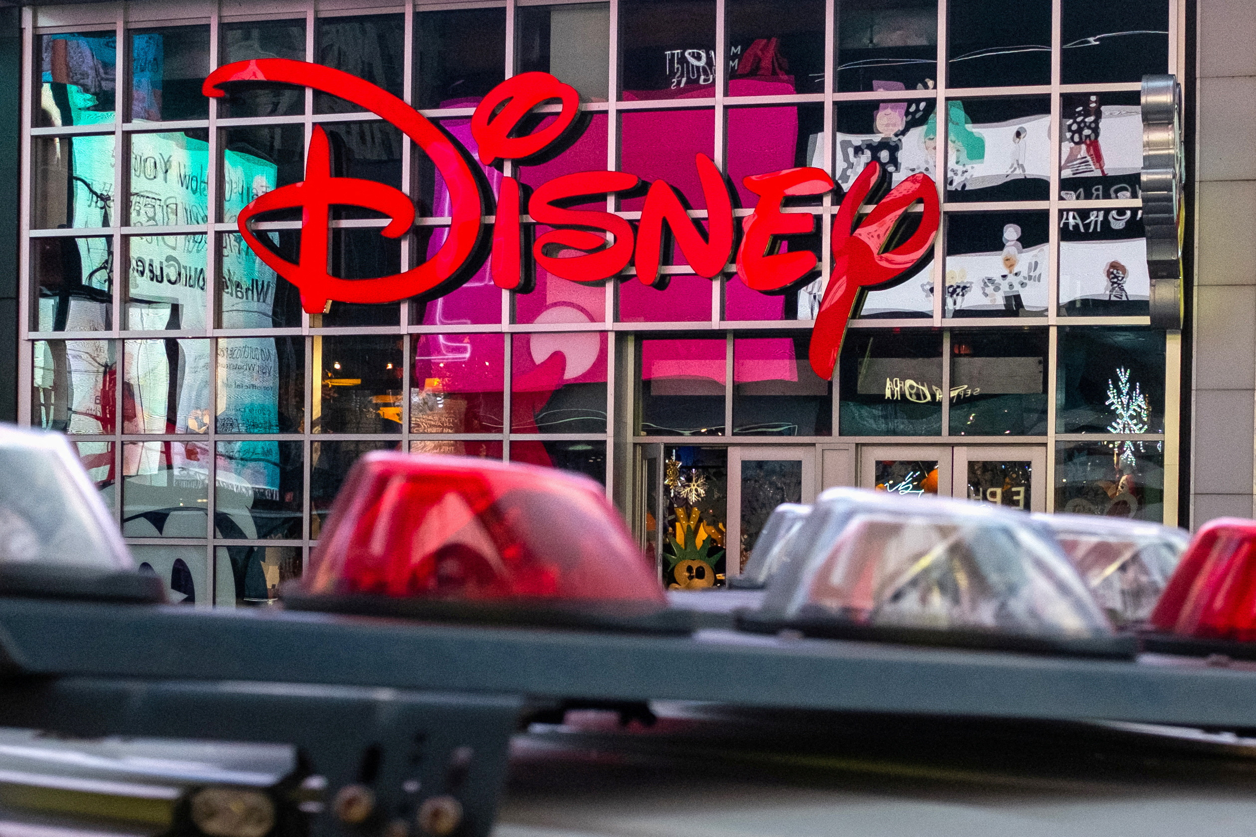 Disney's shares could more than double with help of AI - Inside Telecom
