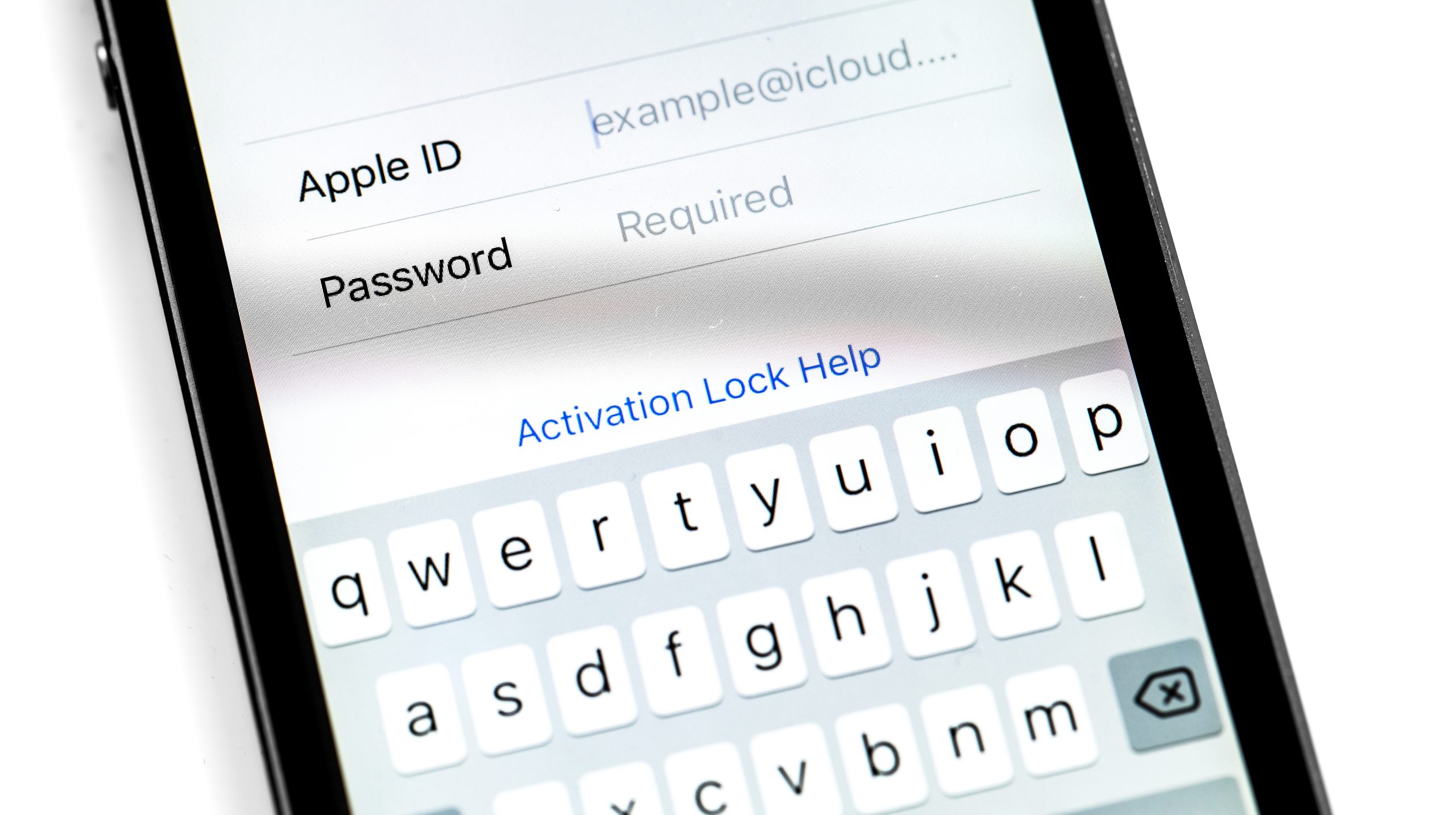 Cybercriminals Hacked Apple Devices through Apple IDs - Inside Telecom