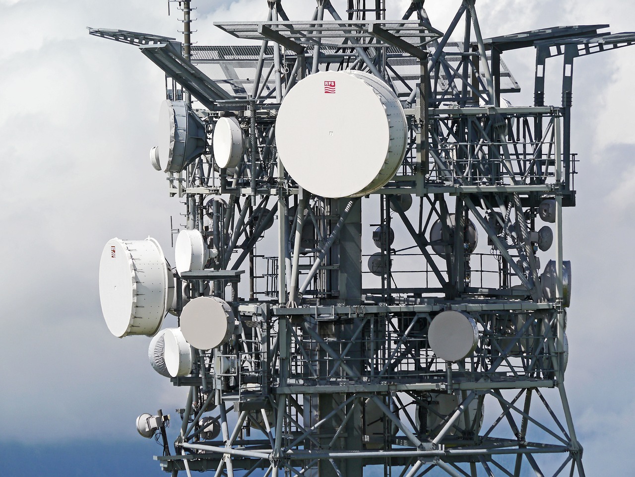 International Telecoms Business Magazine - Inside Telecom - Inside Telecom